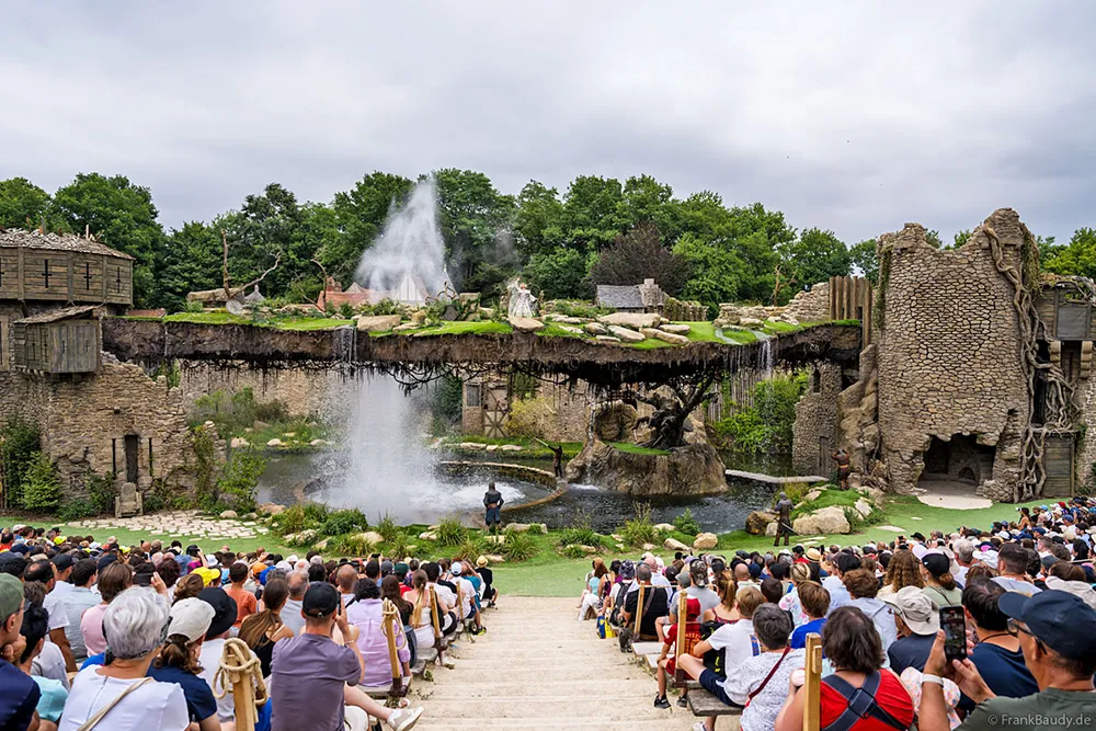 L'Épée du Roi Arthur - Puy du Fou - Aquatique Show